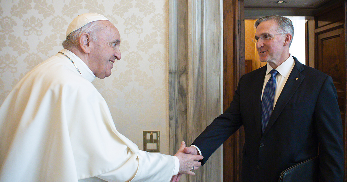 Pope Francis Receives Supreme Knight in Audience | KofC.org