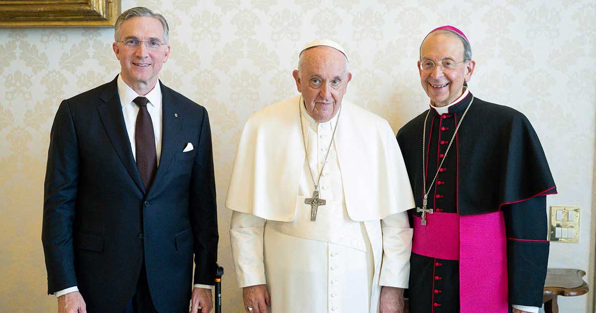 Pope Francis Meets With Supreme Knight, Supreme Chaplain | KofC.org
